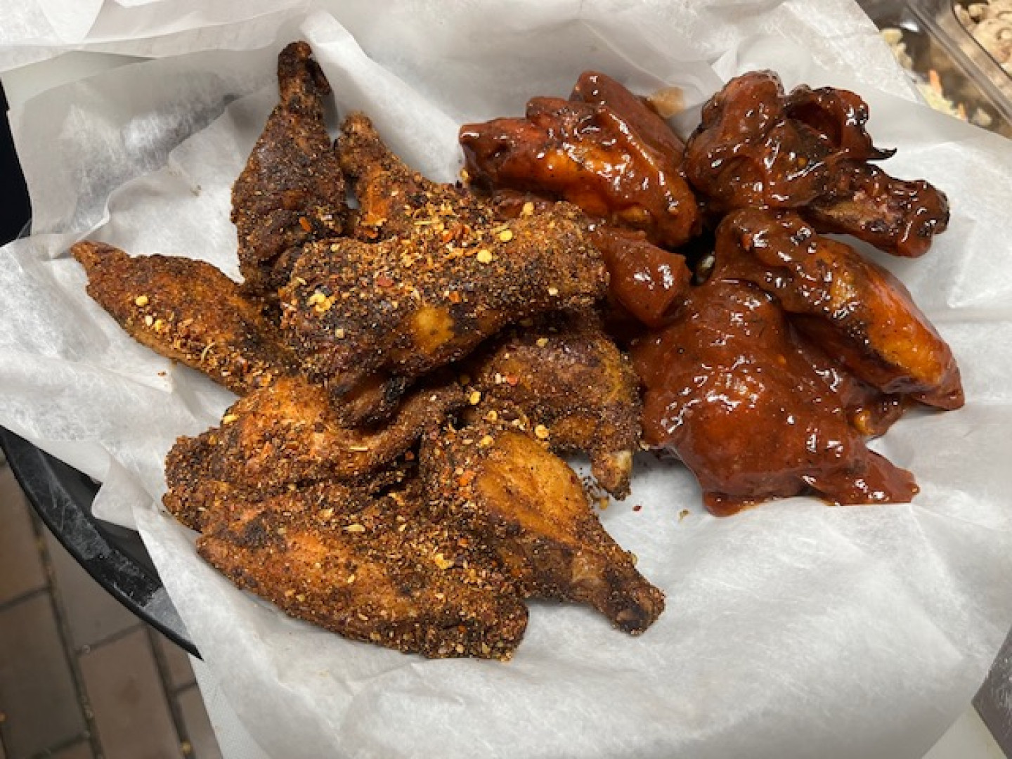 Bar Food, Late Night Food: Lansing, MI | Art's Pub